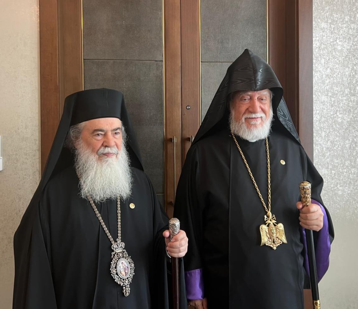 𝗣𝗮𝘁𝗿𝗶𝗮𝗿𝗰𝗵 𝗧𝗵𝗲𝗼𝗽𝗵𝗶𝗹𝗼𝘀 𝗜𝗜𝗜 𝗠𝗲𝗲𝘁𝘀 𝗖𝗮𝘁𝗵𝗼𝗹𝗶𝗰𝗼𝘀 𝗔𝗿𝗮𝗺 𝗜 𝗶𝗻 𝗞𝗮𝘇𝗮𝗸𝗵𝘀𝘁𝗮𝗻, 𝗖𝗮𝗹𝗹𝘀 ...